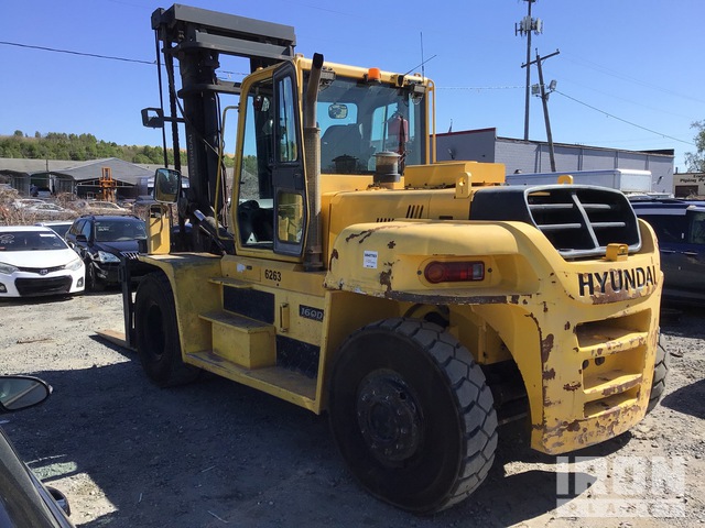 Hyundai 160D-7E 35274 lb Pneumatic Tire Forklift in Baltimore, Maryland ...