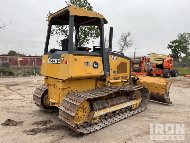 2016 John Deere 450J LGP Crawler Dozer in Houston, Texas, United States ...