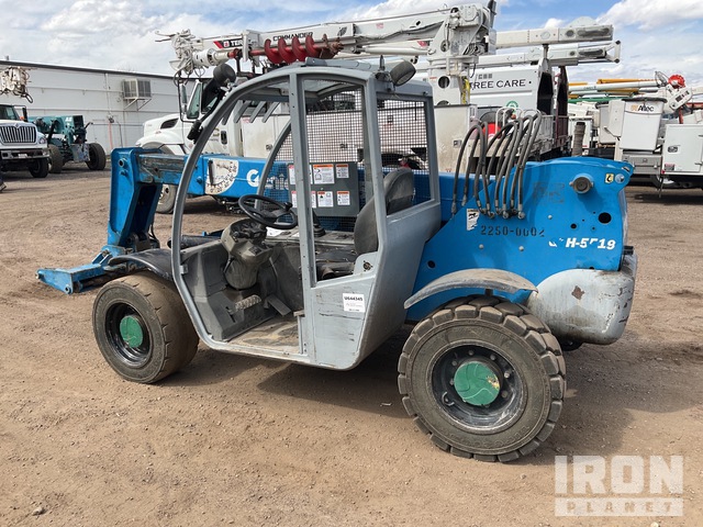 2007 Genie GTH-5519 Telehandler in Englewood, Colorado, United States ...