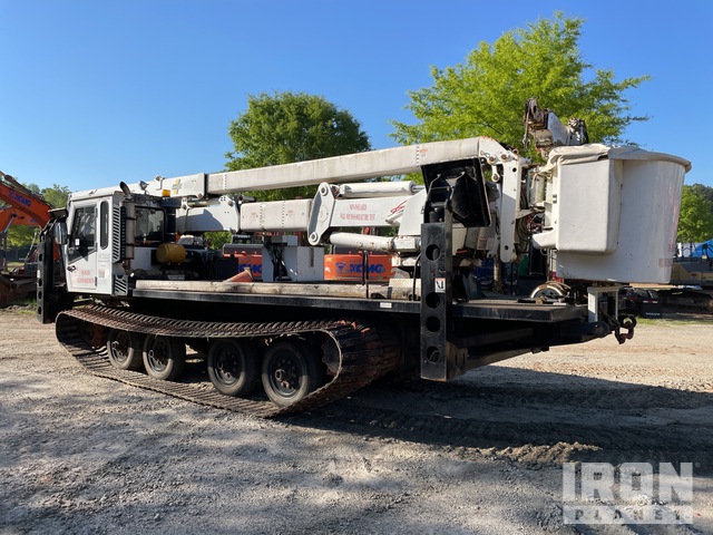 2009 Prinoth GT3000 Crawler Carrier w/ Altec AH100 Aerial Lift in ...