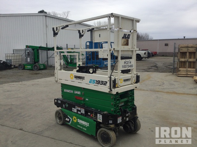 2021 JLG ES1932 Electric Scissor Lift in Beavercreek, Ohio, United ...