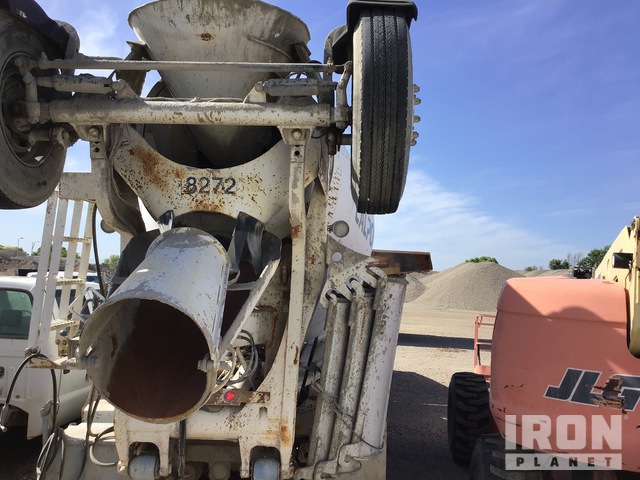 2003 Peterbilt 357 12x4 Mixer Truck in Tucson, Arizona, United States ...