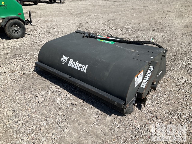2019 Bobcat 72 in Skid Steer Sweeper in Lincoln, Nebraska, United ...