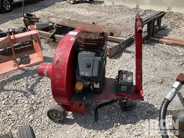 W.M. Meyer Versa-Vac Insulation Removal Vacuum System in Hudson ...