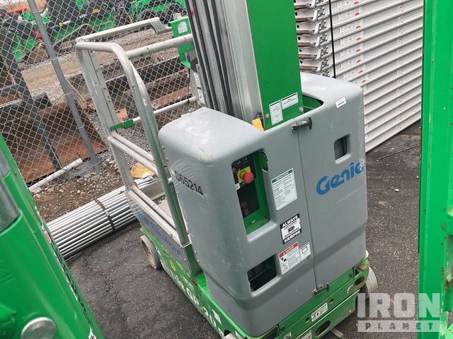 2016 Genie GR-20 Vertical Mast Lift in PITTSBURGH, Pennsylvania, United ...