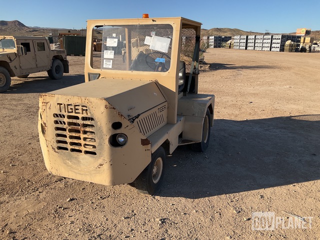 Surplus Tiger Tractor TIG-50 Tow Tractor in Yermo, California, United ...