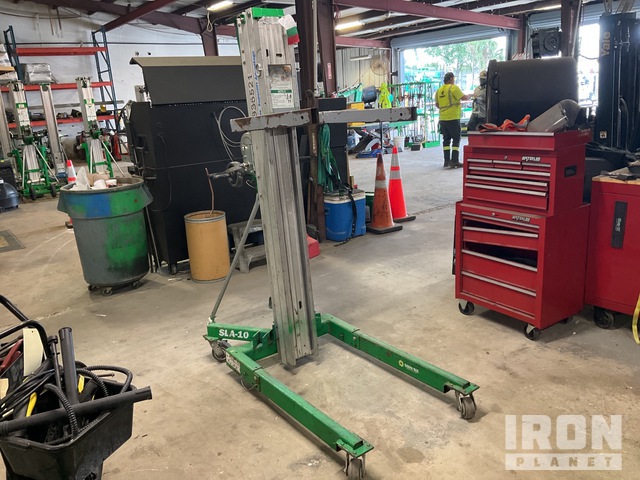 2016 Genie SLA10 Material Hoist (Inoperable) in ORLANDO, Florida ...