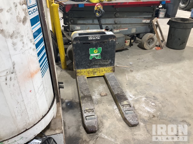 2012 Hyster W40Z 4000 lb Electric Pallet Jack in Avon, Massachusetts ...
