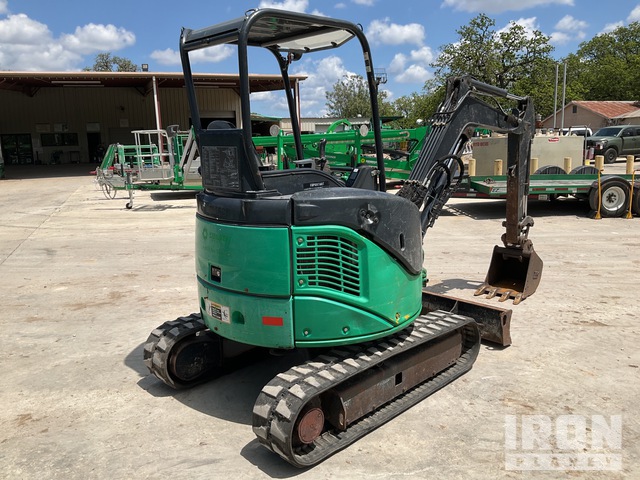 2014 John Deere 27D Mini Excavator in Fredericksburg, Texas, United ...