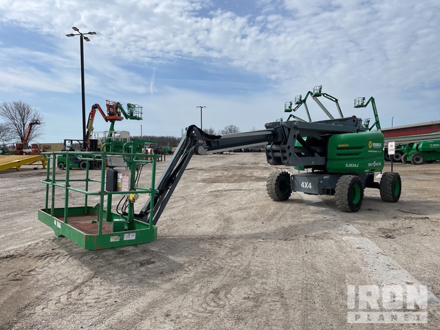 2015 Skyjack SJ63AJ 4WD Diesel Articulating Boom Lift in North Fond Du ...