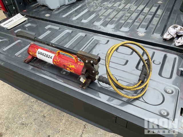 2017 Enerpac P-392 Hydraulic Hand Pump in Baton Rouge, Louisiana ...