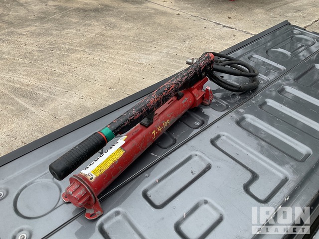 2017 Power Team P55 Hydraulic Hand Pump in Baton Rouge, Louisiana ...