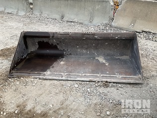 Bobcat 80 in General Purpose Skid Steer Bucket in Hudson, Florida ...