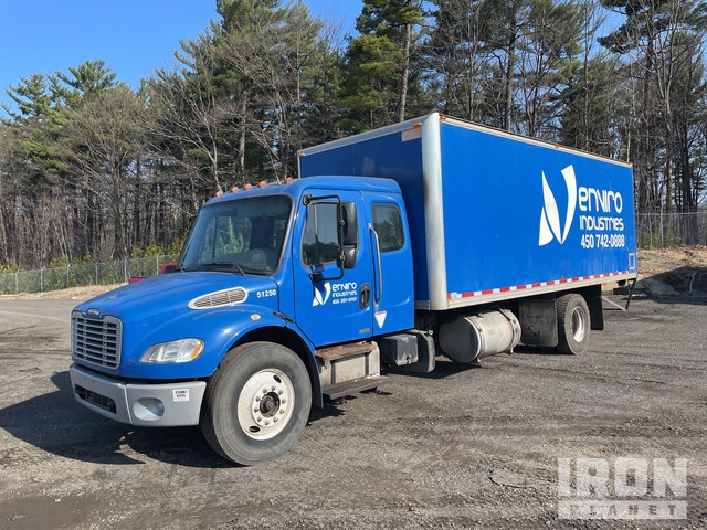 2012 Freightliner M2 106 Business Class 4x2 Crew Cab High pressure Jet ...