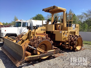 1981 Cat 815B Soil Compactor in Huntsville, Alabama, United States ...