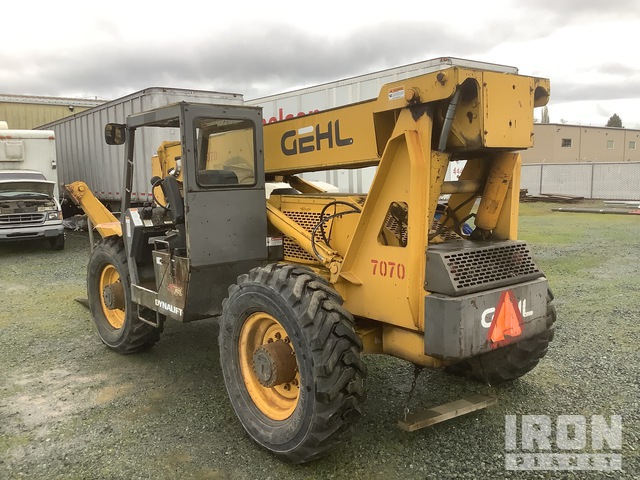 1996 Gehl 1083 Telehandler in Sedro Woolley, Washington, United States ...