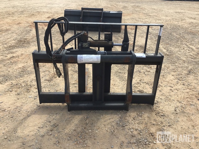 Surplus Bobcat 60 Side Tilt Carriage in Albany, Georgia, United States ...