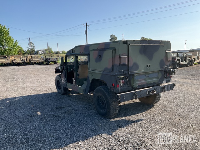 Surplus 2000 AM General M1097A2 HMMWV 4 Door Hard Top w/Helmet Top in ...