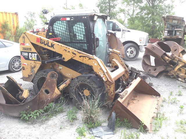 2016 Cat 236D Skid Steer Loader in Midlothian, Texas, United States ...
