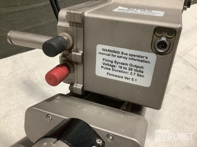 Surplus (1) iRobot Packbot Arm & (1) iRobot Packbot Dual Microcharger ...