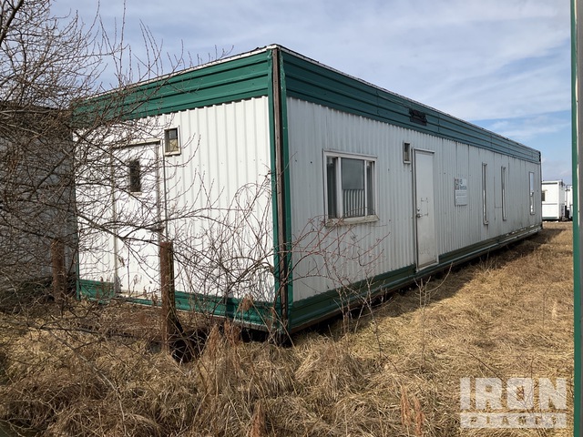 64 ft x 14 ft Skid-Mounted Mobile Camp in Kittanning, Pennsylvania ...