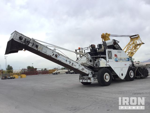 2000 Roadtec SB-2500B Asphalt Transfer Machine in North Las Vegas ...