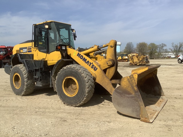 2020 Komatsu WA320-8 Wheel Loader in EAST MOLINE, Illinois, United ...