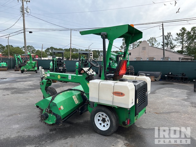 2015 Lay-Mor SM300 Self-Propelled Broom in Orange Park, Florida, United ...