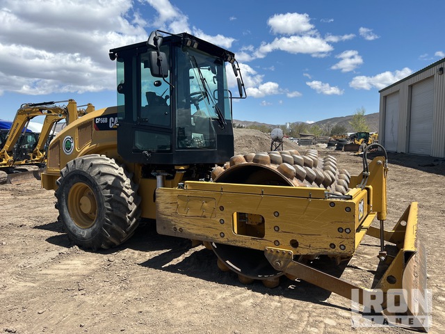 2013 Cat CP56B Padfoot Drum Compactor in Sparks, Nevada, United States ...