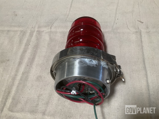 Surplus (30) Dialight 860-3R03 Obstruction Lights in North Las Vegas ...