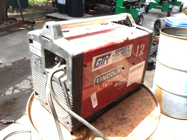 2007 Lincoln Electric Power Mig 140C Electric Welder in Danboro ...
