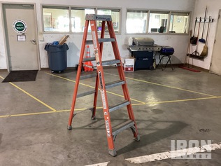 2016 Louisville FS1506 Ladder in Broussard, Louisiana, United States ...