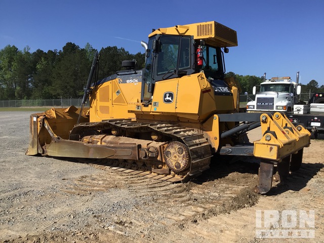 2017 John Deere 850K Crawler Dozer in Bauxite, Arkansas, United States ...