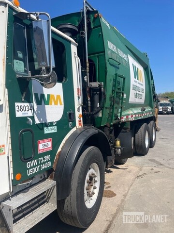 2010 Mack MRU613 Waste Collection Truck in Wilmington, Delaware, United ...