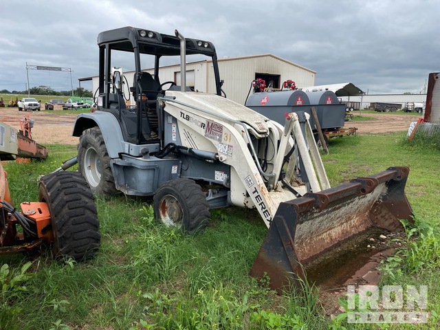 2015 Terex TLB840RDCSS 4x4 Backhoe Loader in La Grange, Texas, United ...