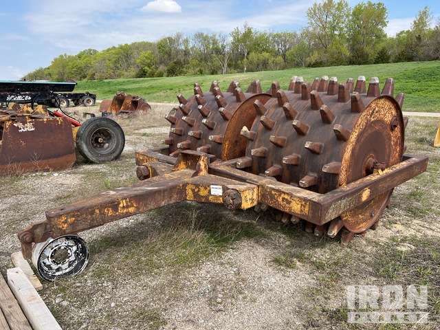 Pull Behind Compactor in Perry, Kansas, United States (IronPlanet Item ...