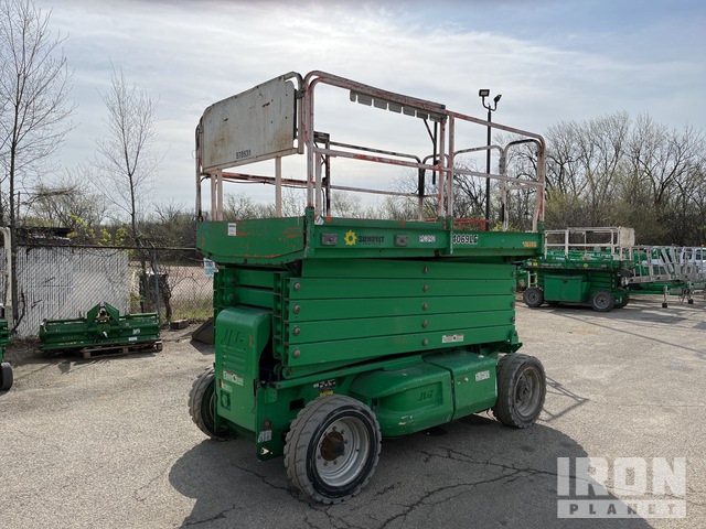 2013 JLG 4069 LE Electric Scissor Lift in Countryside, Illinois, United ...