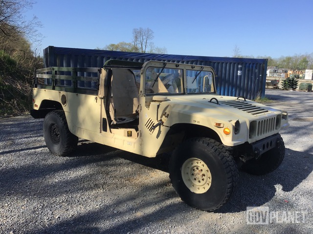 Surplus 1986 AM General M1097R1 HMMWV 2 Door w/Truck Body in ...