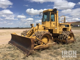 1981 Cat 825C Soil Compactor in Gillette, Wyoming, United States ...