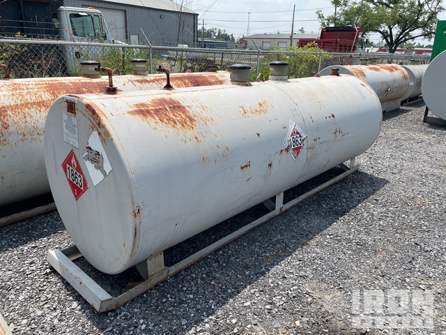 Newberry Tanks 1000 gal Skid Mounted Steel Fuel Tank in Westlake ...