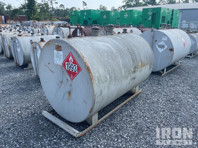 Newberry Tanks 500 gal Skid Mounted Steel Diesel Tank in Westlake ...