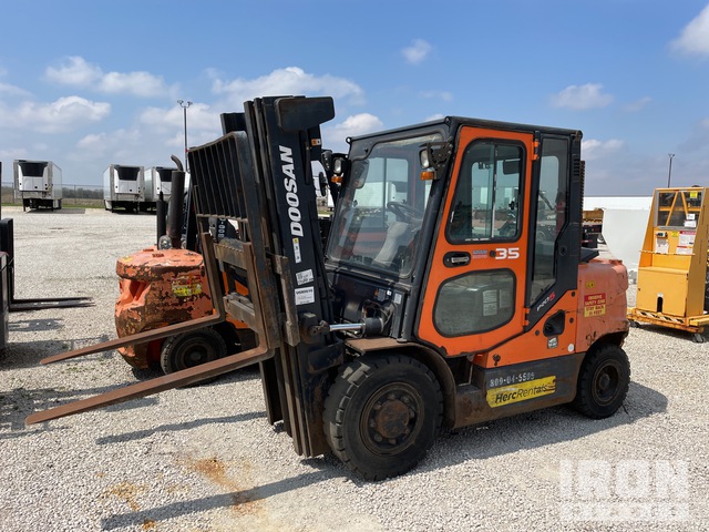 2014 Doosan D35S-5 6950 lb Pneumatic Tire Forklift in Morris, Illinois ...