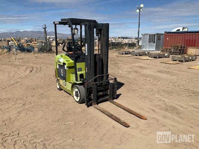 Surplus Clark ECX20 Electric Forklift in Doyle, California, United ...