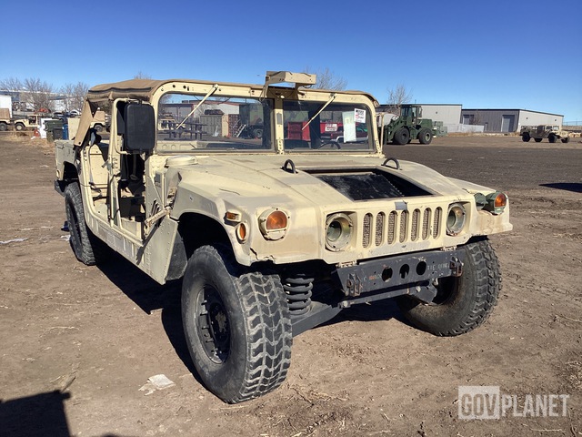 Surplus 2009 AM General M1097A1 HMMWV 4 Door Soft Top w/Truck Body in ...