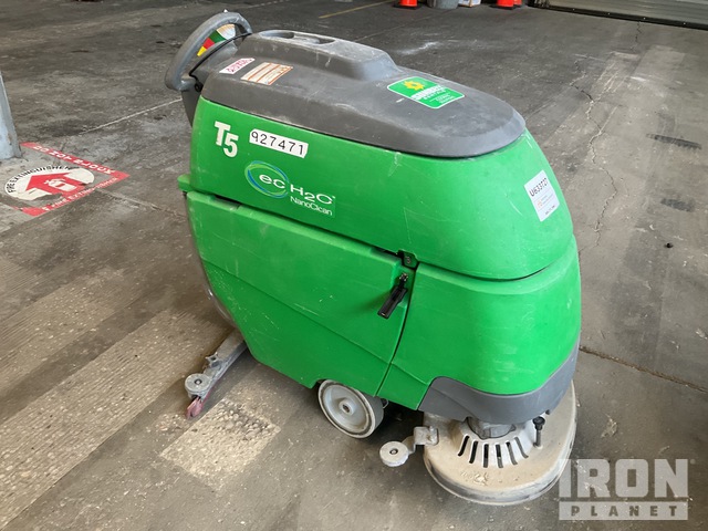 2016 Tennant T5 Walk-Behind Electric Floor Scrubber in Lindenhurst, New ...