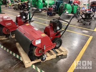 2018 (unverified) Toro 38700 Self-Propelled Broom in Cheektowaga, New ...