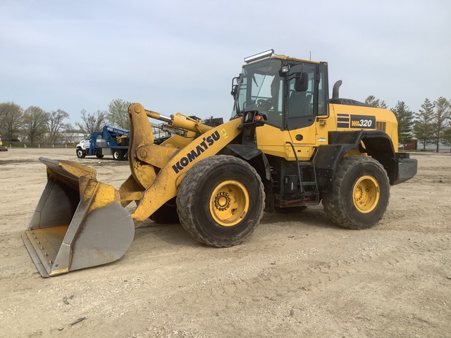 2020 Komatsu WA320-8 Wheel Loader in EAST MOLINE, Illinois, United ...