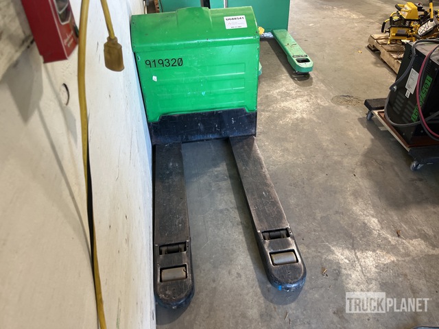2016 Mitsubishi PW23 4500 lb Electric Pallet Jack in Fort Lauderdale ...