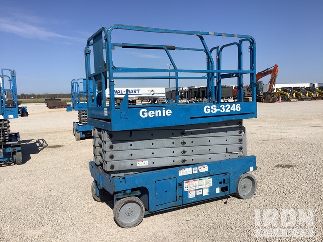 Genie GS-3246 Electric Scissor Lift in Morris, Illinois, United States ...