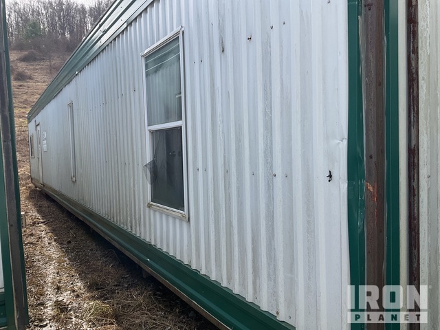 64 ft x 14 ft Skid-Mounted Mobile Camp in Kittanning, Pennsylvania ...
